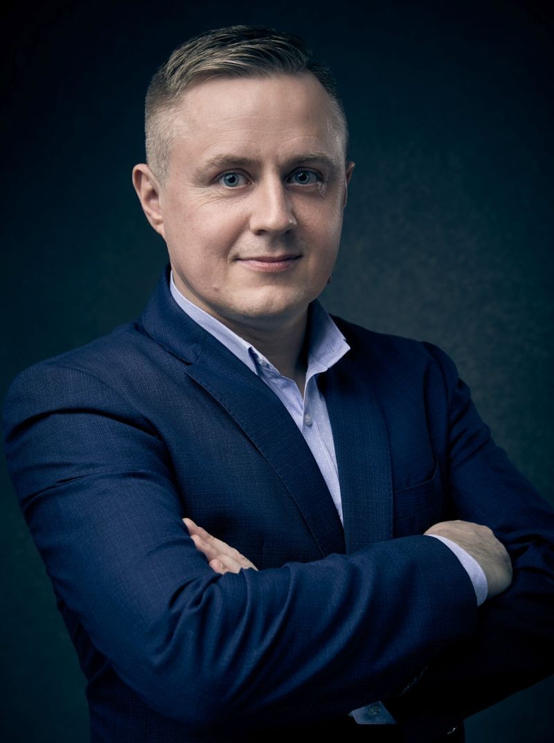 Marcin Czubak z Heliosa z nagrodą CineEurope Gold Award • Agora S.A ...