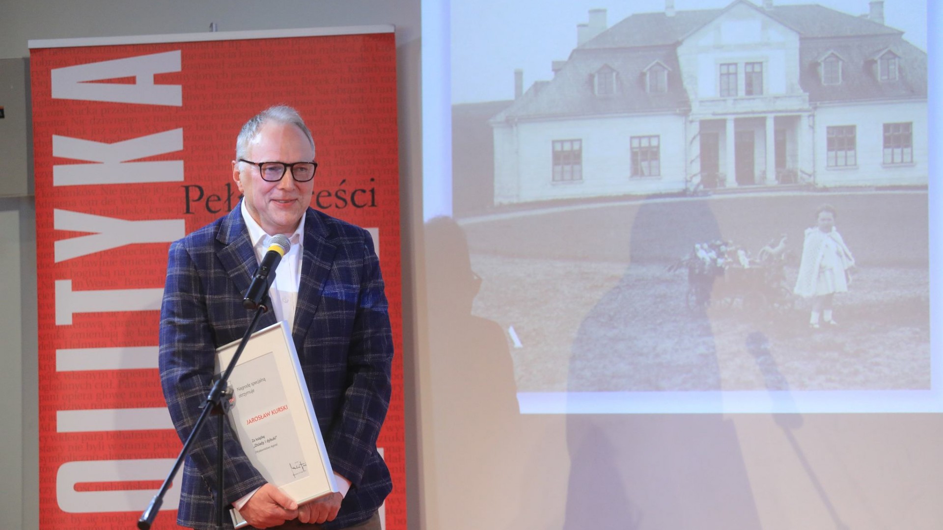 Jarosław Kurski z Nagrodą Historyczną „Polityki” za „Dziady i dybuki ...